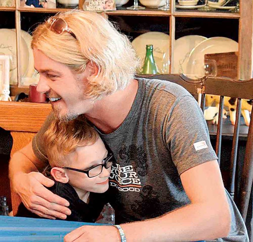 Bucky Covington gives special birthday performance for young fan | News ...